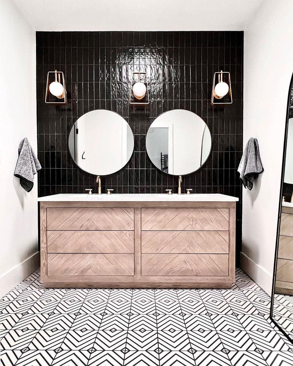 Mallorca Black Ceramic Subway Tile 2.5x8 | Tile Club
